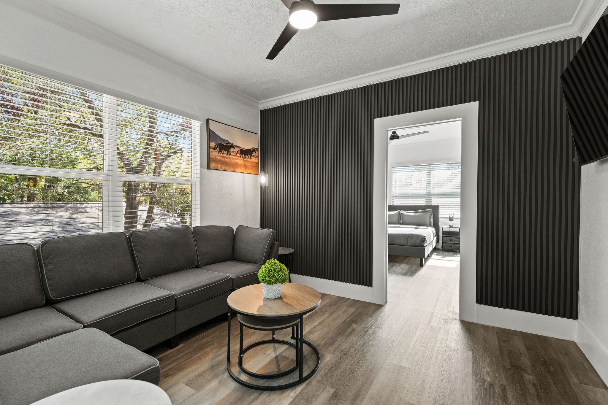 806 E Chelsea St. - Unit 3 – West Knox Group
